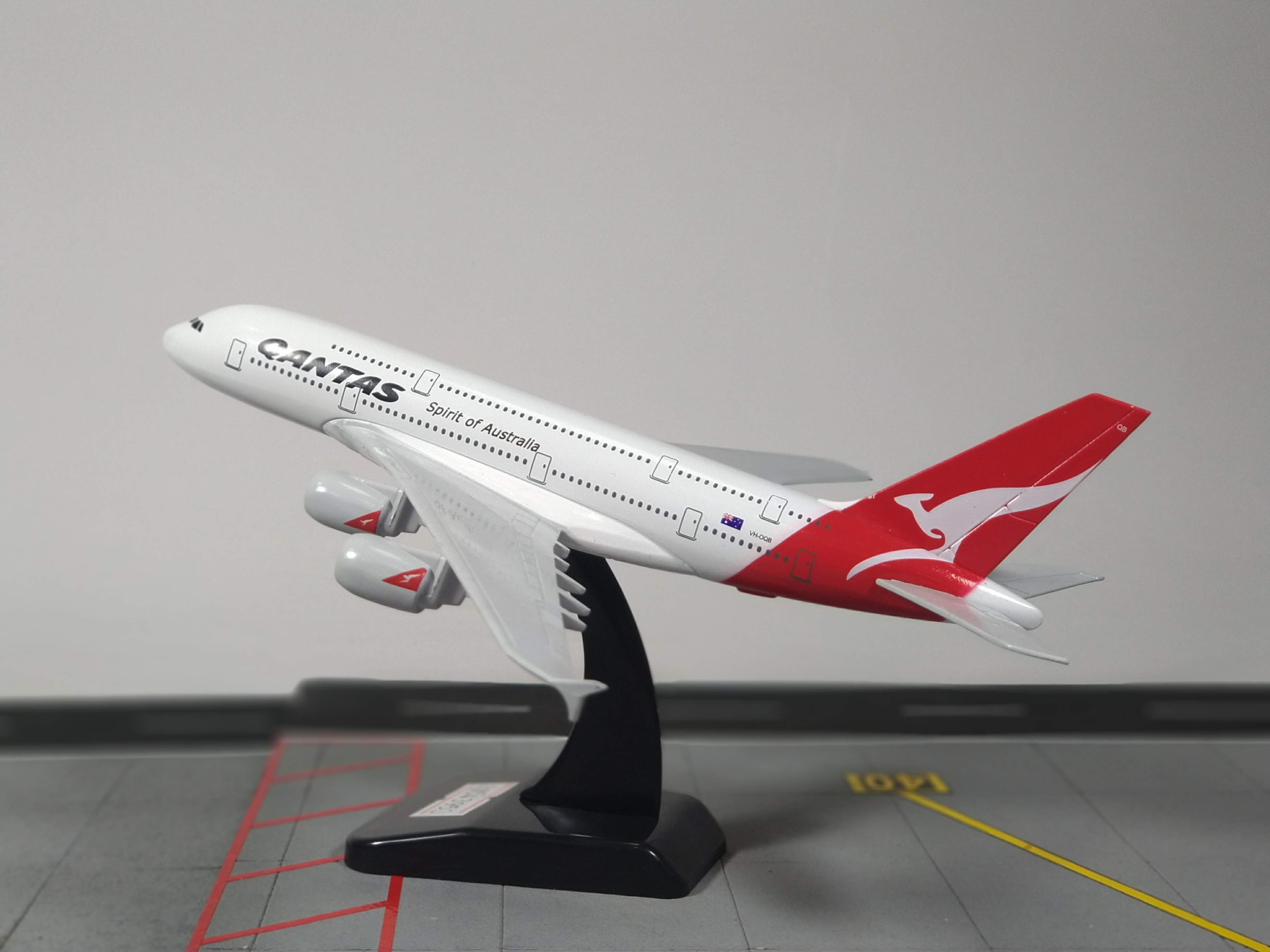 Qantas Airbus A380-800 – Aviación Store